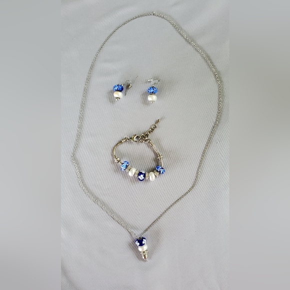 bella Perlina | Jewelry | Bella Perlina Necklace Bracelet And Earrings ...